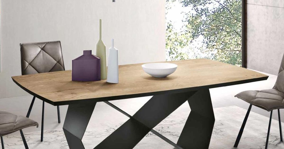 Tavolinë 200x100 në lis të rimeso dhe metal